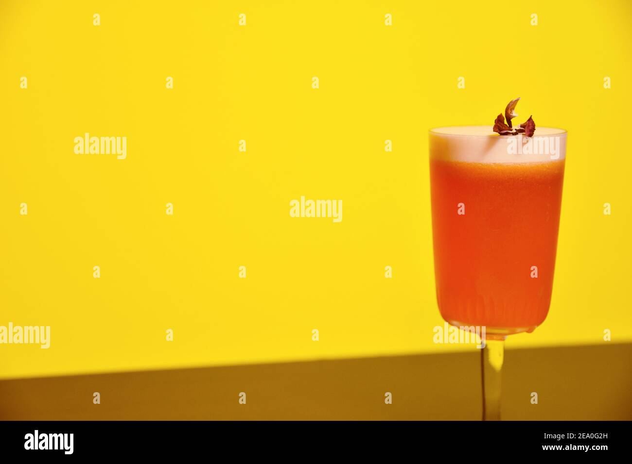 Aperol and sparkles hi-res stock photography and images - Alamy