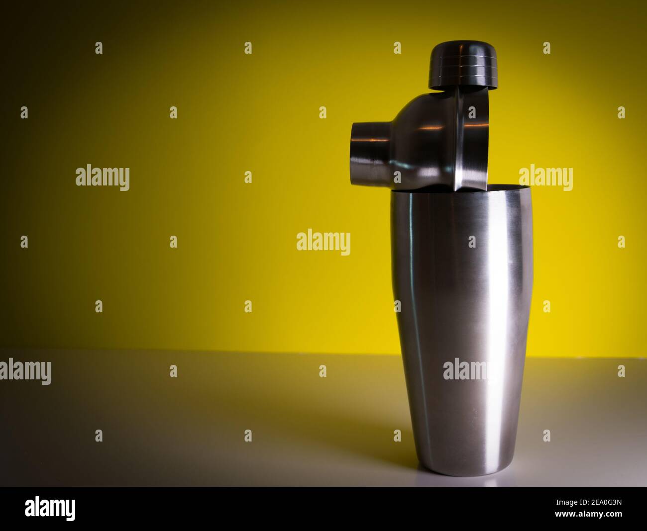 Professional cocktail kit hi-res stock photography and images - Alamy