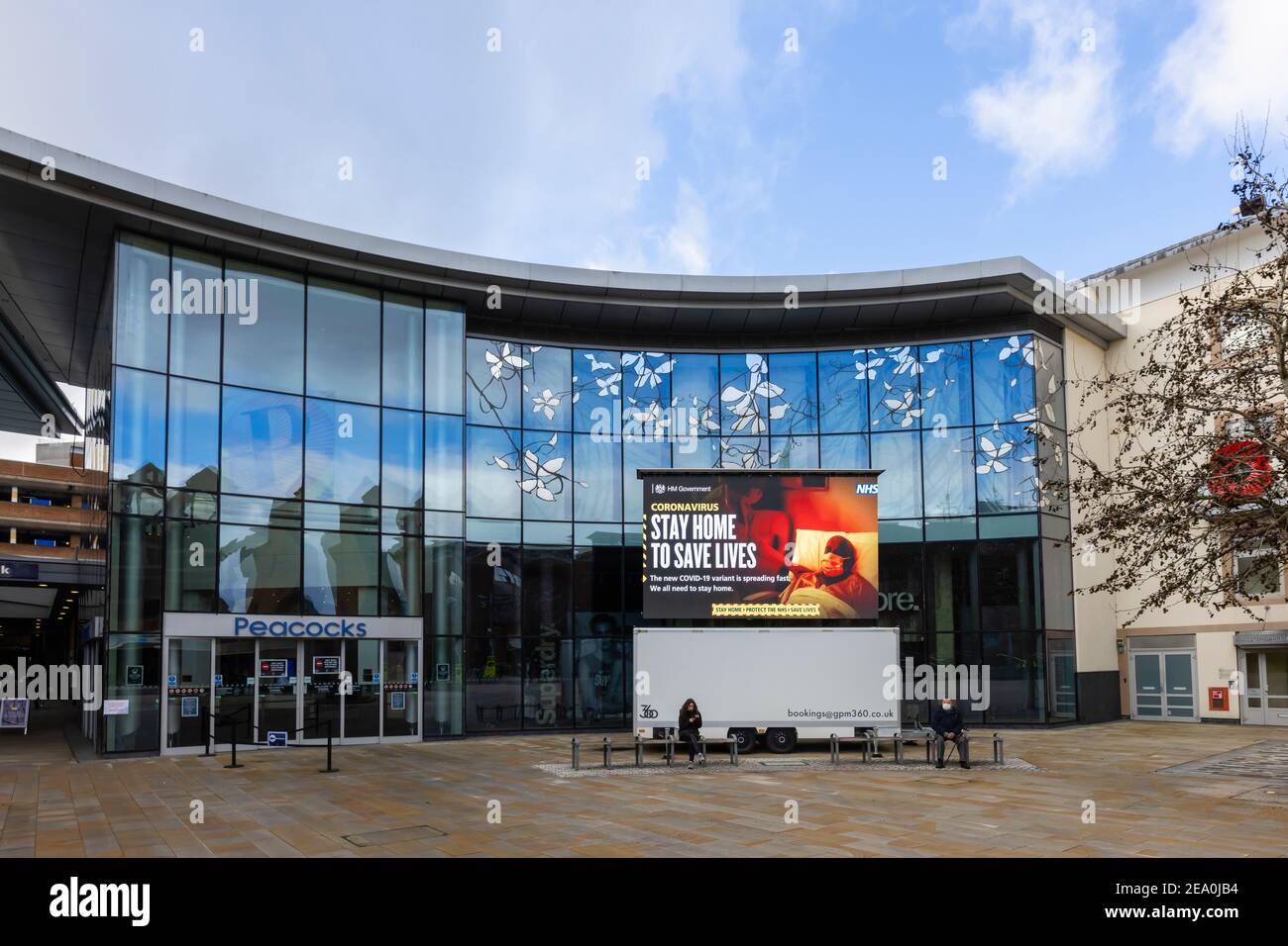 Illuminated panel sign with COVID-19 lockdown 'Stay Home To Save Lives ...