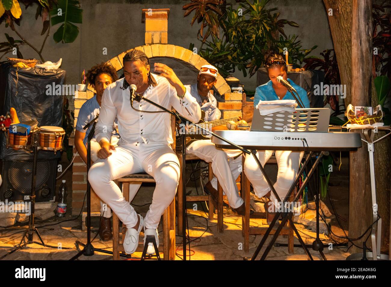 Cuban musicians performing live in El Canonazo Hostal and Paladar in ...