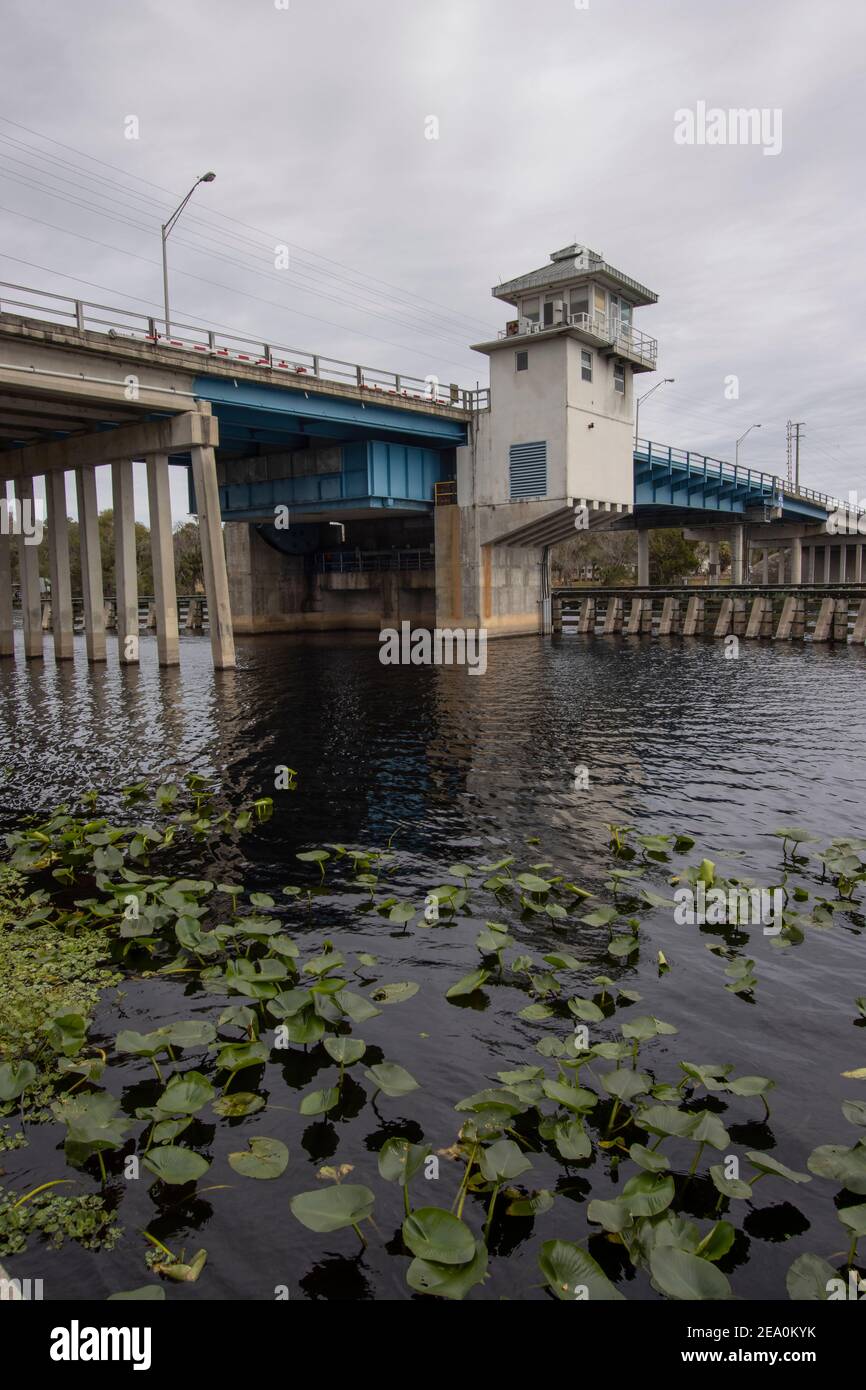 Bridge draw drawbridge florida hi-res stock photography and images - Alamy