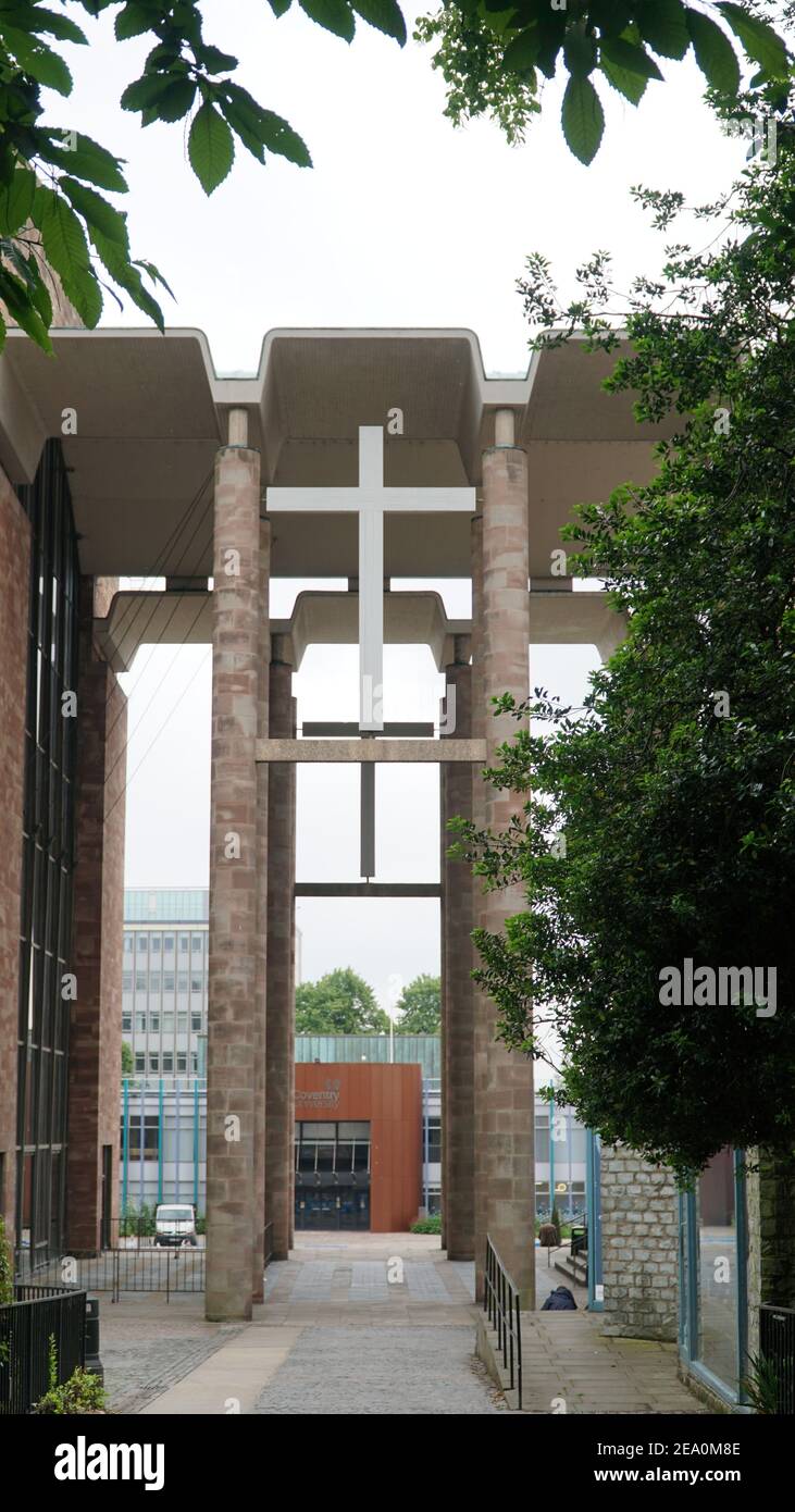 Coventry cathedral cross hi-res stock photography and images - Alamy