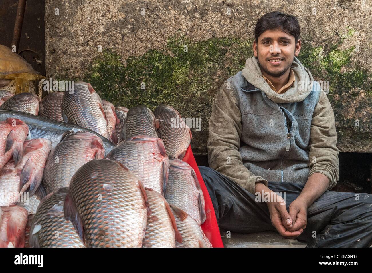 Lahore pakistan market hi-res stock photography and images - Alamy