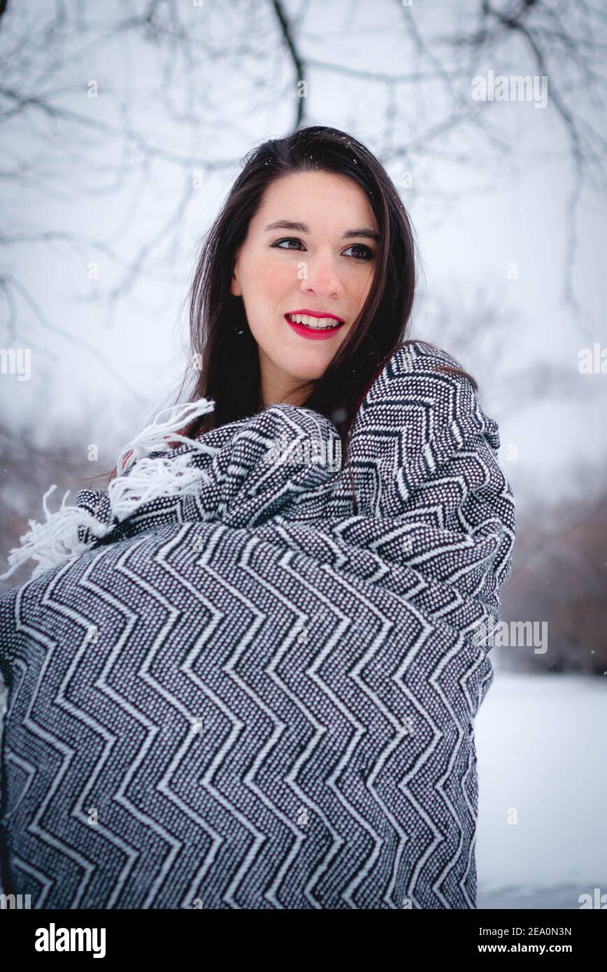 Snow model female hi-res stock photography and images - Alamy