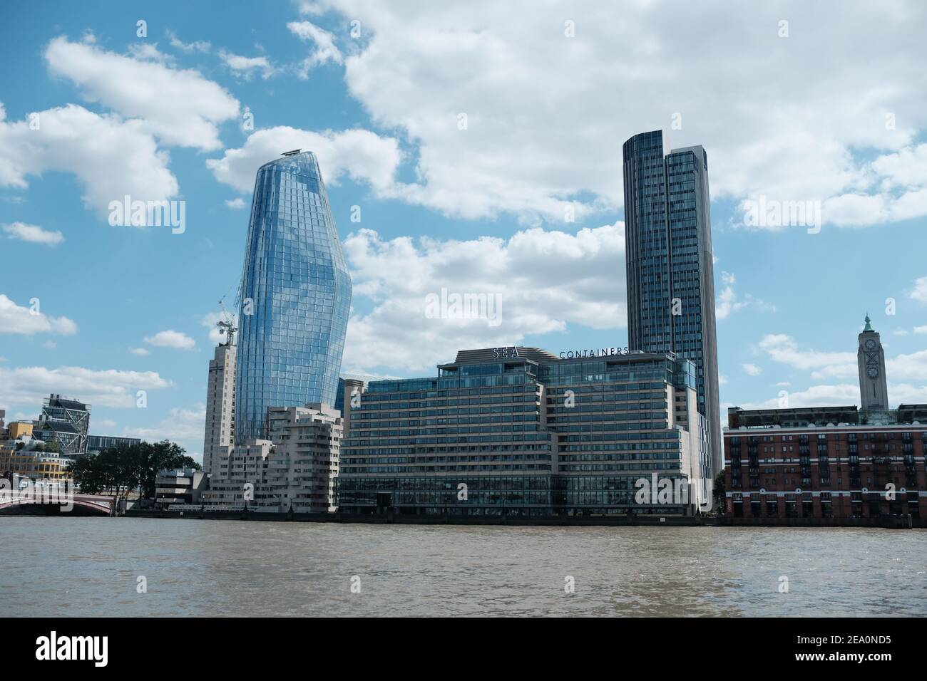 Sea containers london restaurant hi-res stock photography and images ...
