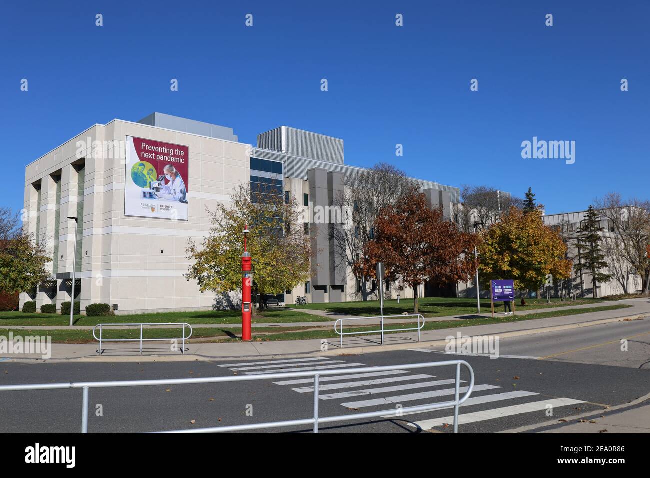 Hospital mcmaster university hi-res stock photography and images - Alamy