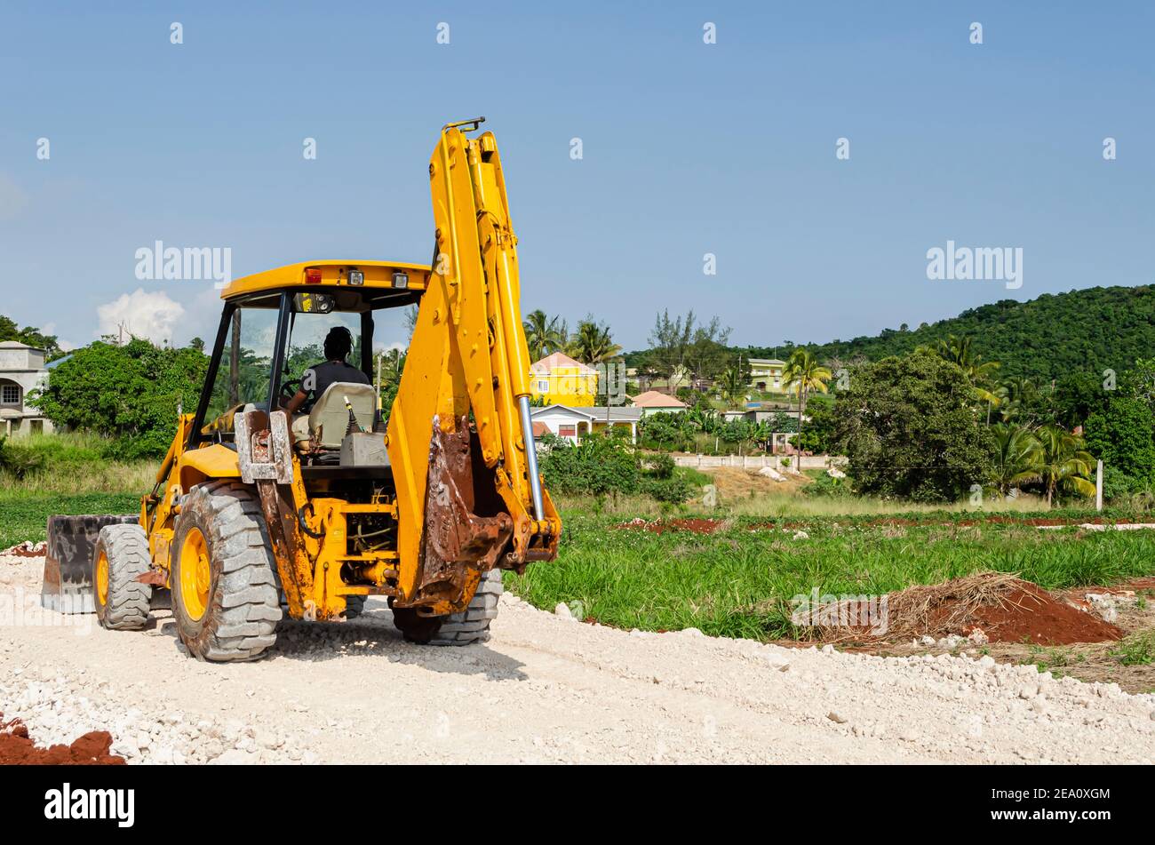Shovel loader tractor hi-res stock photography and images - Alamy