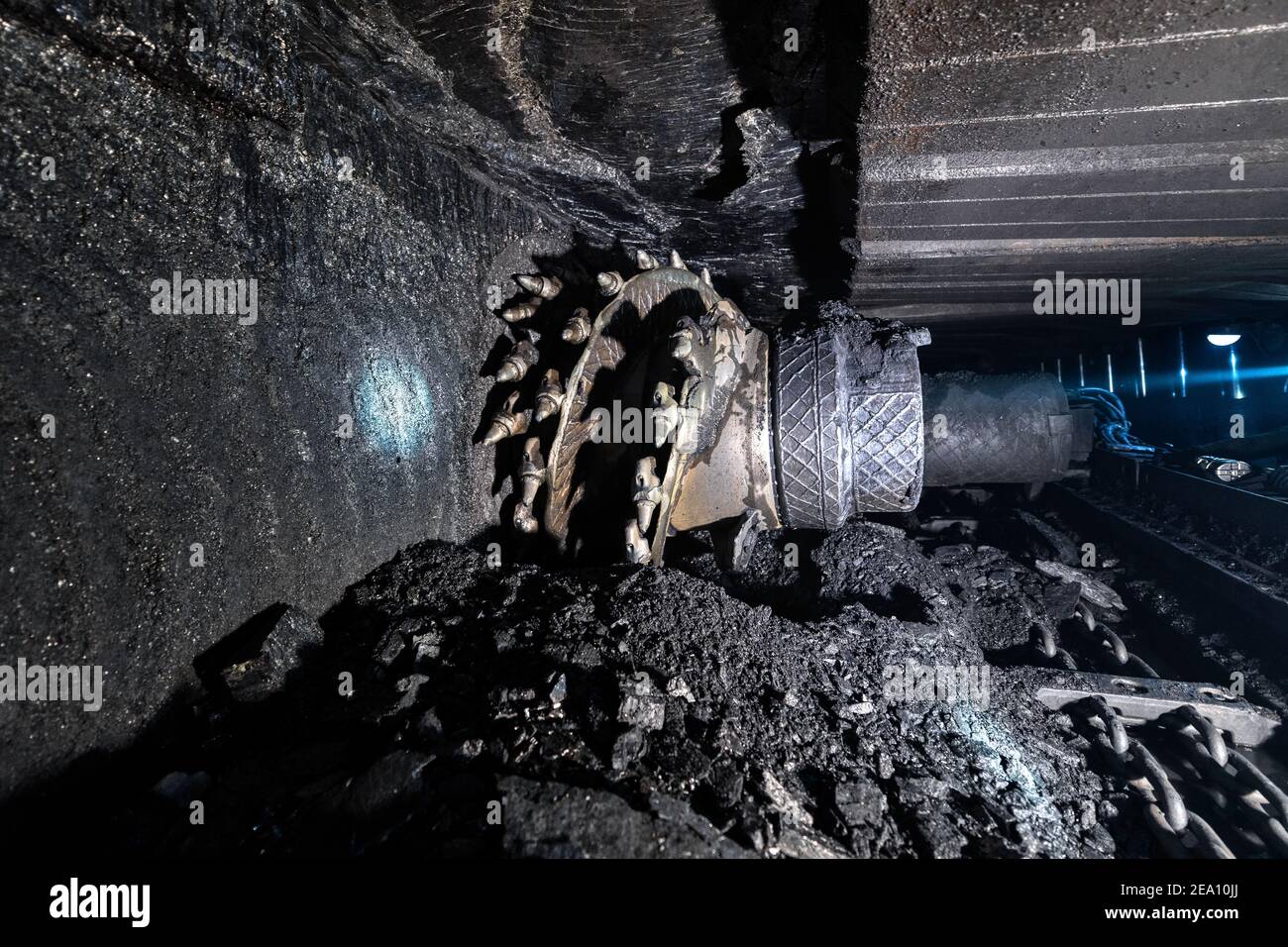 Mining shearer hi-res stock photography and images - Alamy