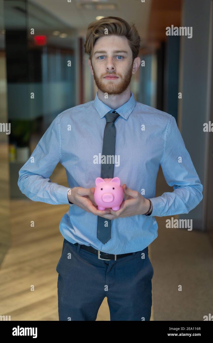 Employees celebrating business success with paper money Stock Photo - Alamy