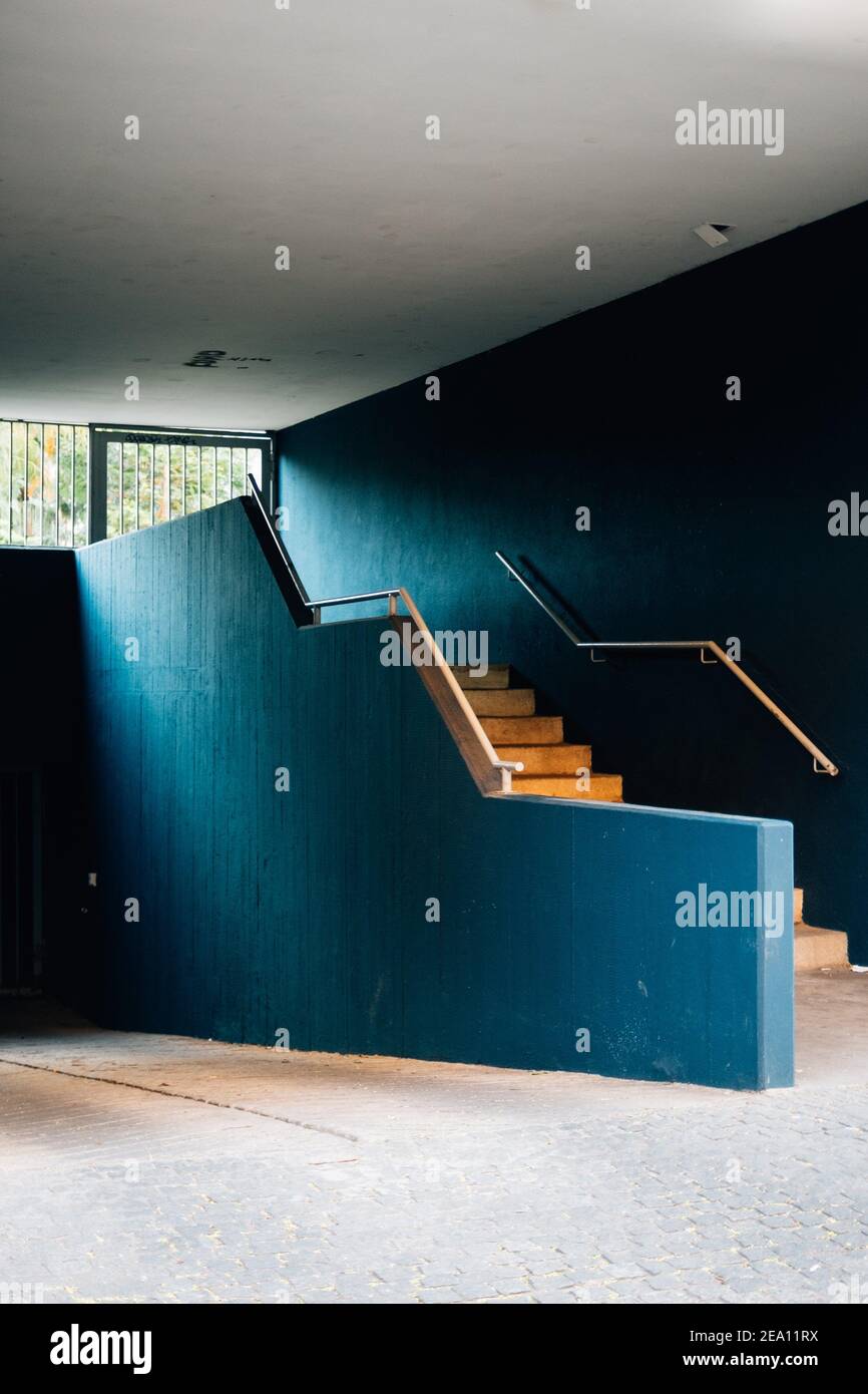 modern staircase outside building Stock Photo - Alamy