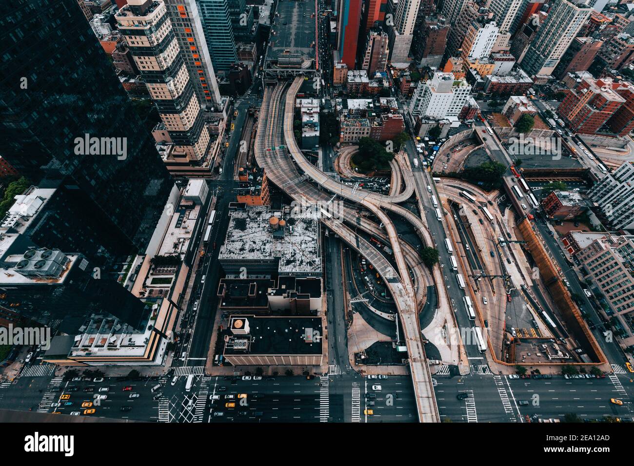 Overpasses background hi-res stock photography and images - Alamy