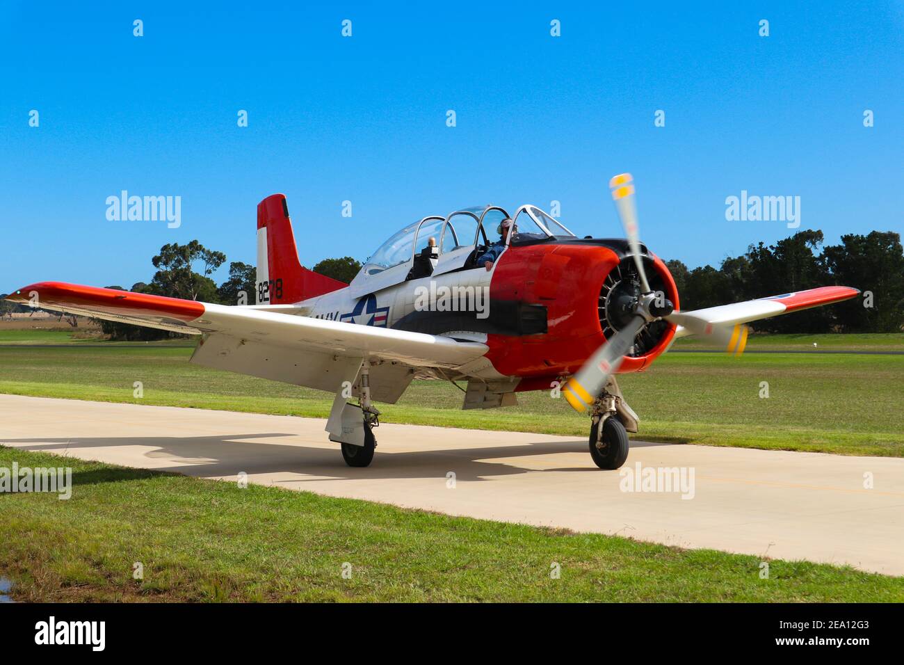 Low wing two seater aircraft hi-res stock photography and images - Alamy