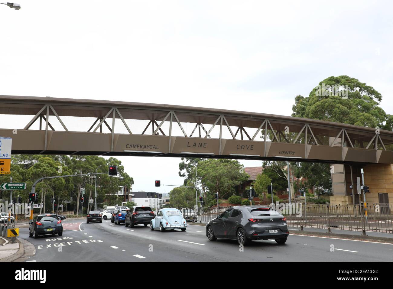 Pedestrian footbridge over Longueville Road, Lane Cove, Sydney, NSW ...