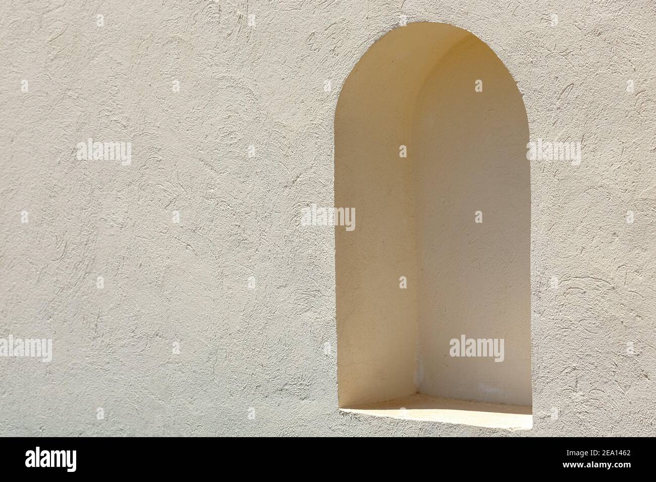 Arched recess hi-res stock photography and images - Alamy