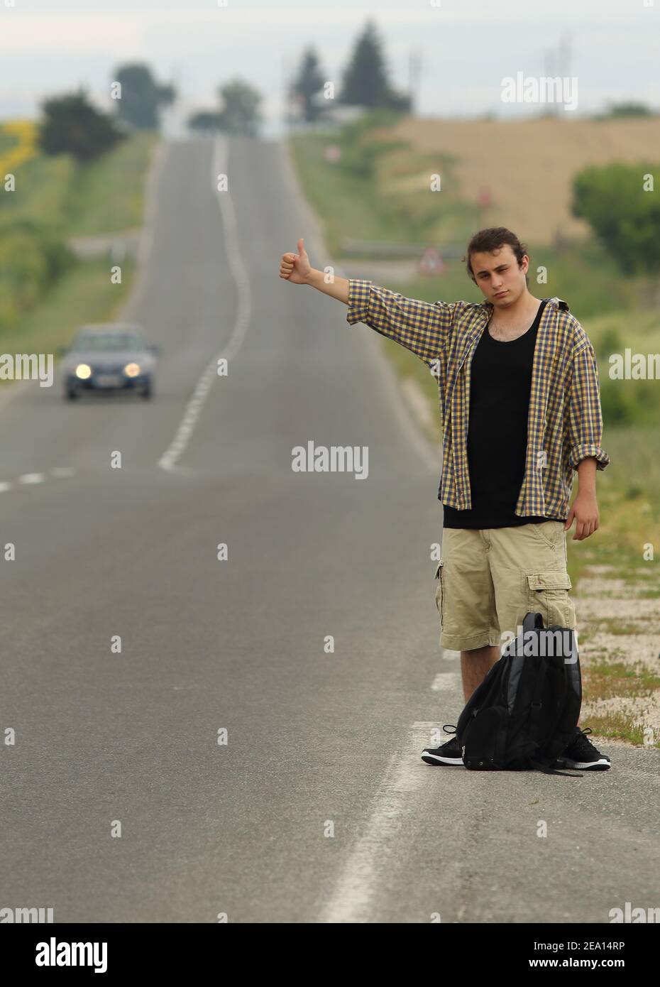 Man hitchhiker thumb hi-res stock photography and images - Alamy