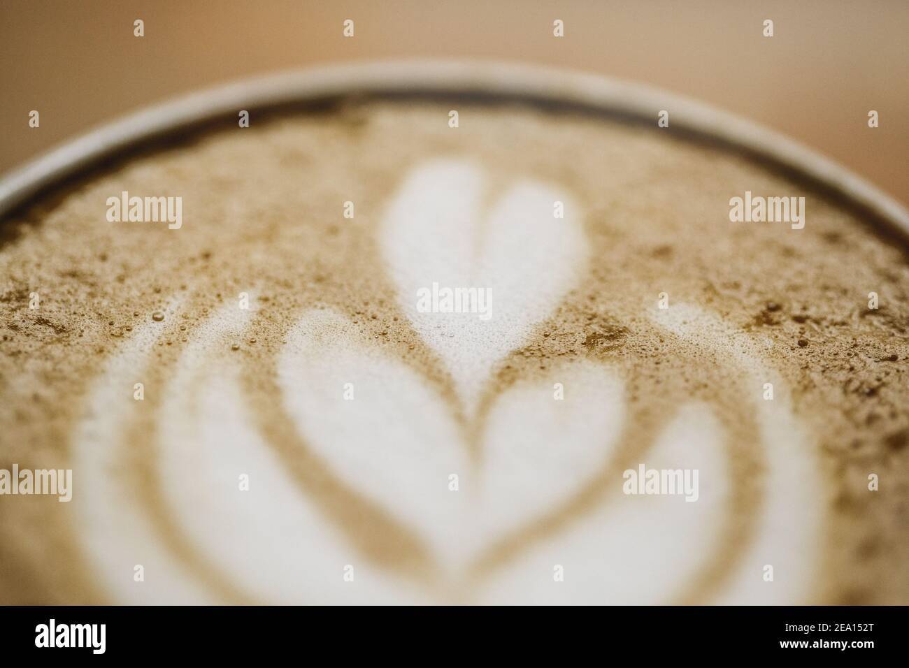 Microfoam latte art hi-res stock photography and images - Alamy