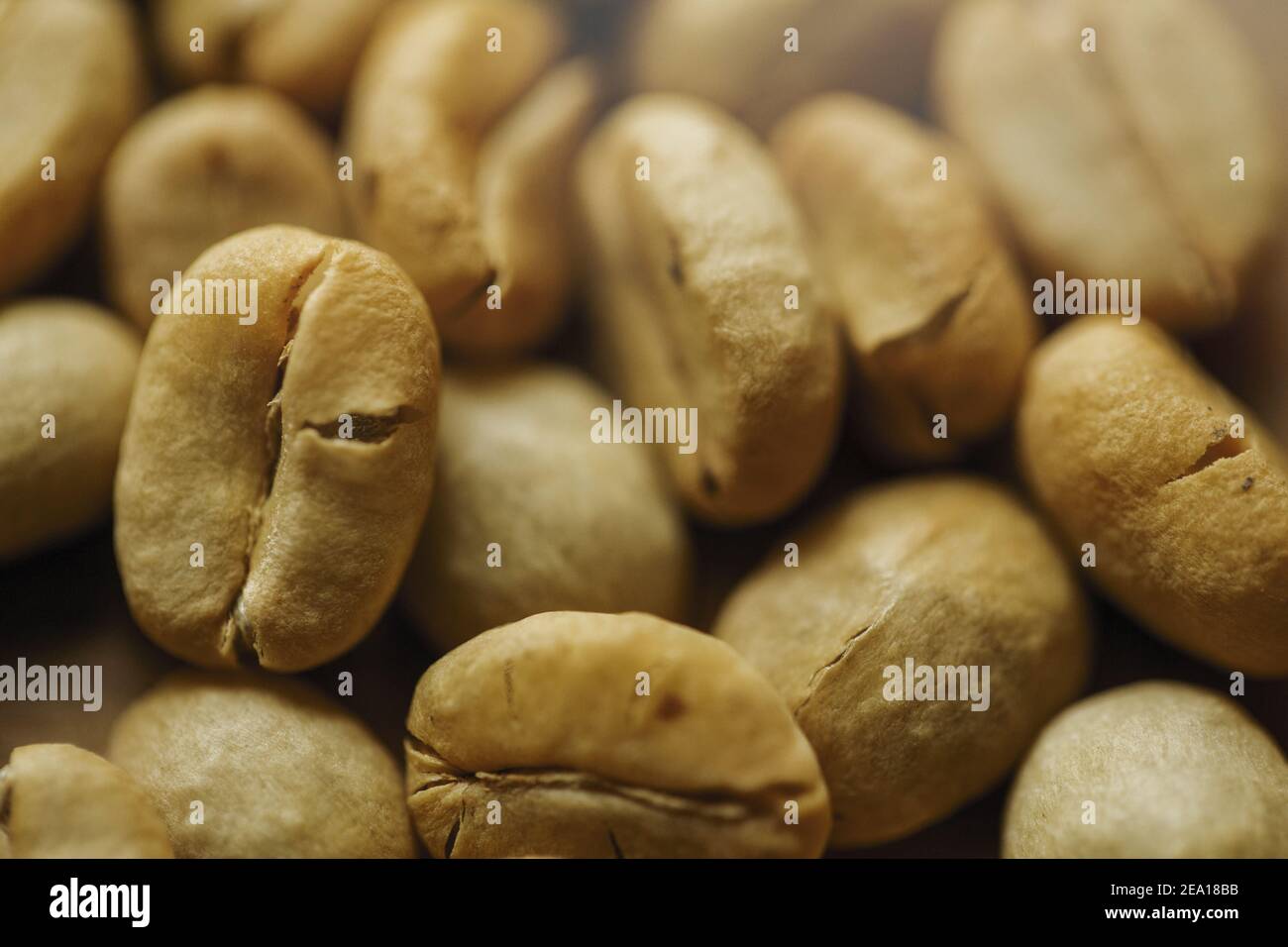 Unroasted seeds hi-res stock photography and images - Alamy