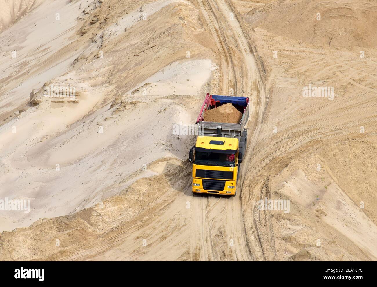 Open cast mine tipper hi-res stock photography and images - Alamy