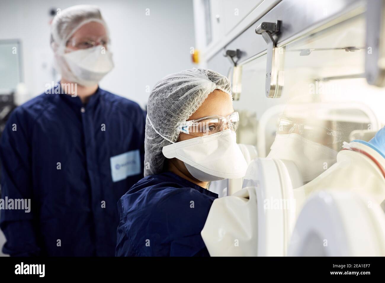 UK Science Vaccine Laboratory Stock Photo - Alamy