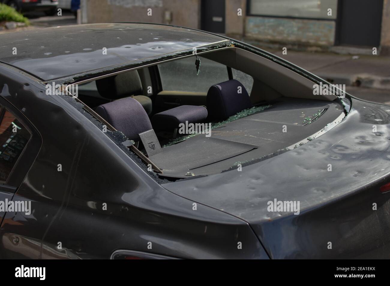 Smashed glass panel hi-res stock photography and images - Alamy