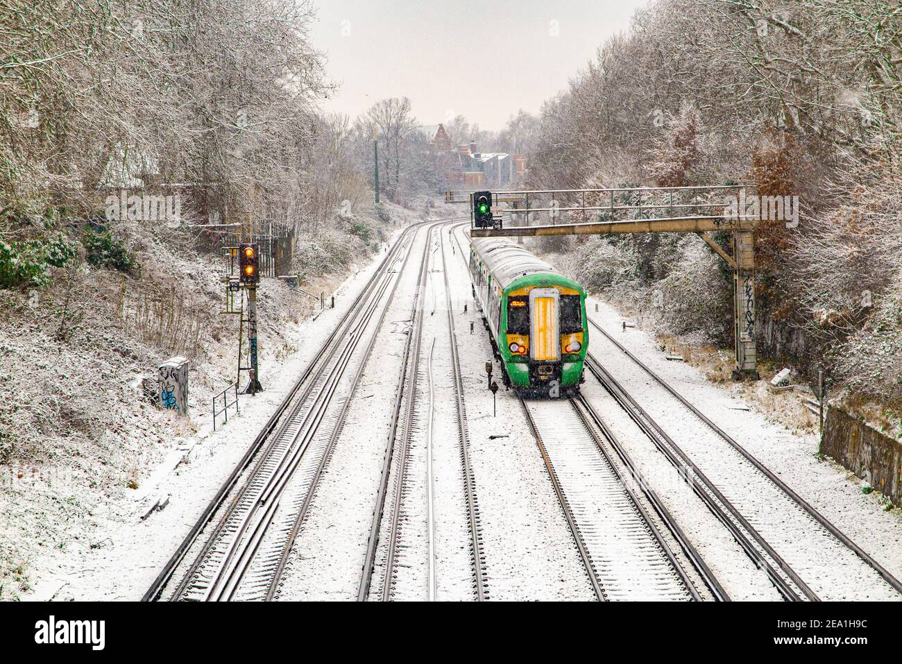 Snowy southern england hi-res stock photography and images - Alamy