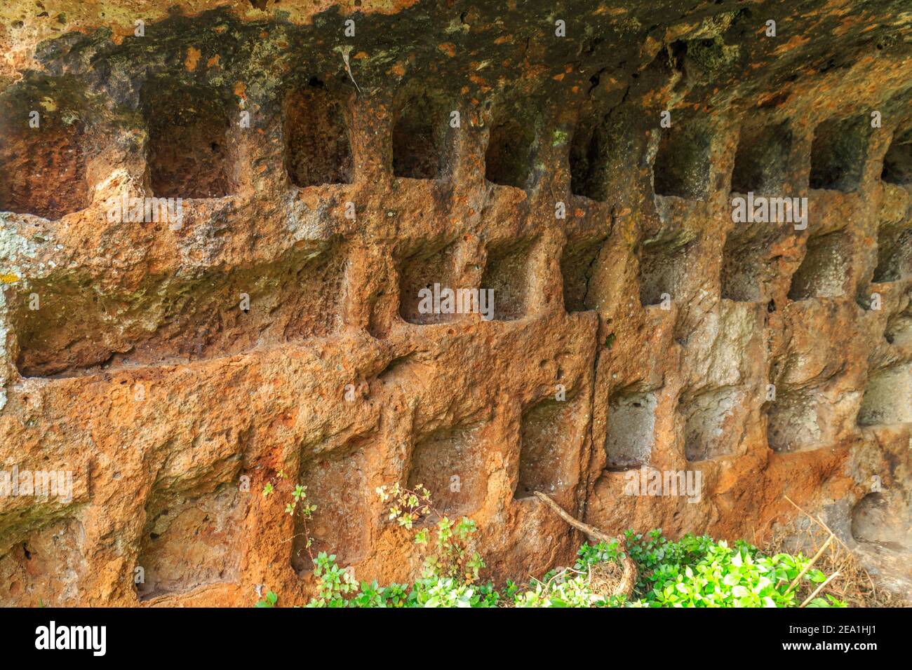 Etruscan Necropolis of Norchia Stock Photo - Alamy