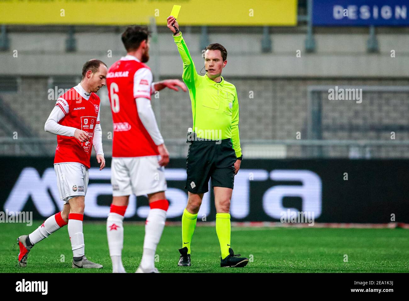 MAASTRICHT, NETHERLANDS - FEBRUARY 6: Referee Robin Gansner showing ...