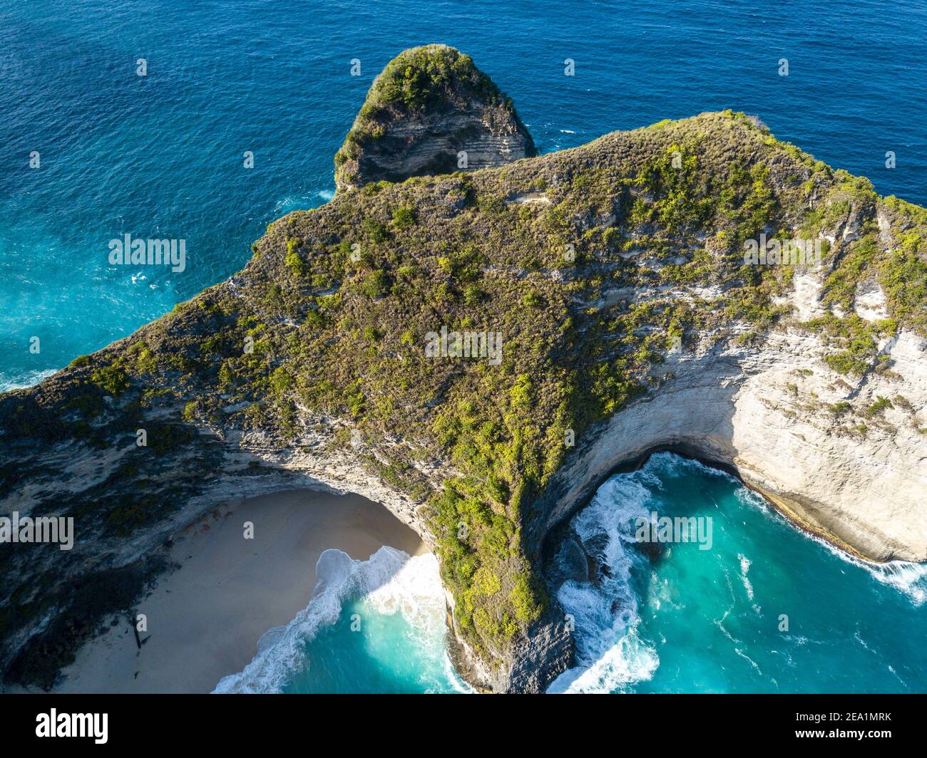 Aerial view of nusa penida beach hi-res stock photography and images - Alamy
