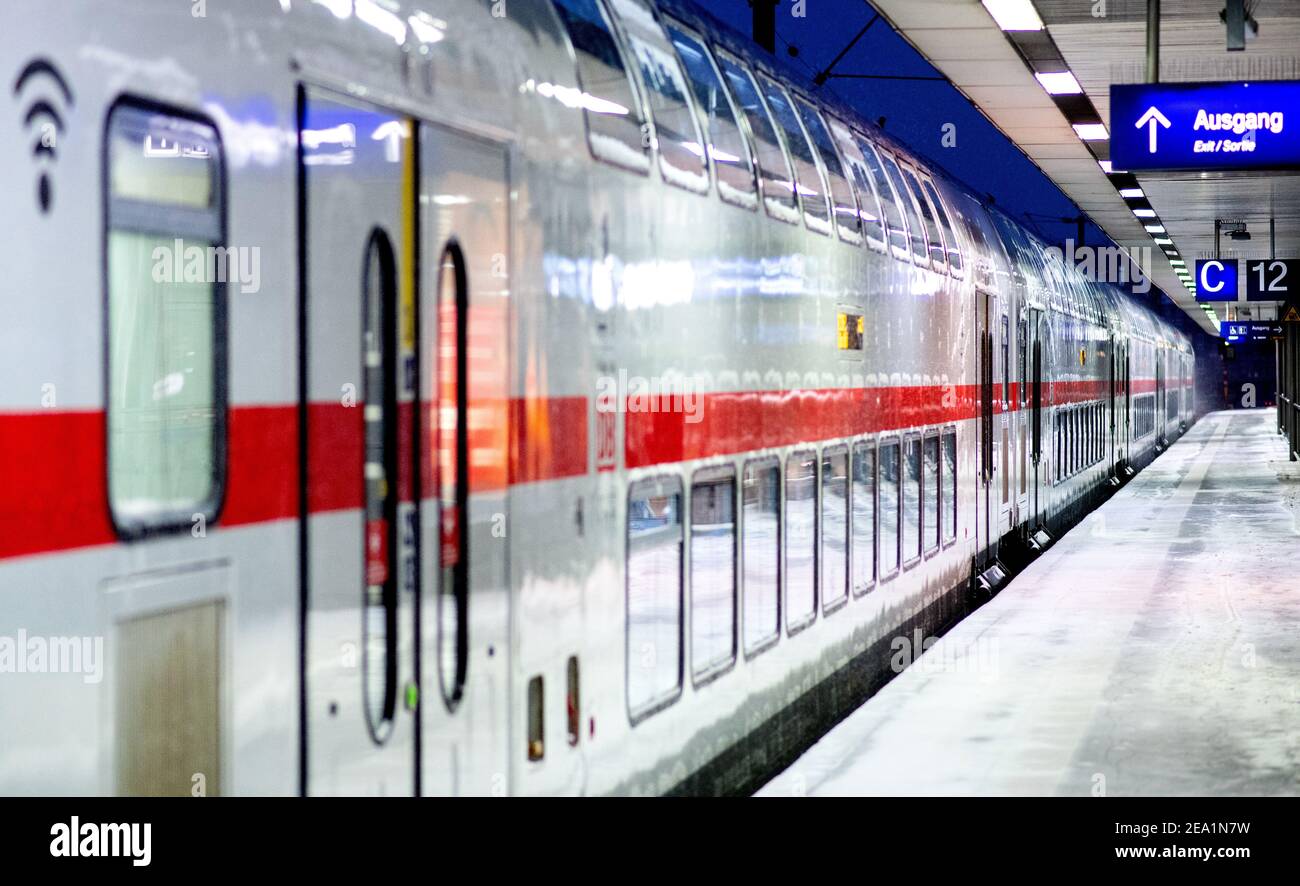 Intercity ic hi-res stock photography and images - Alamy