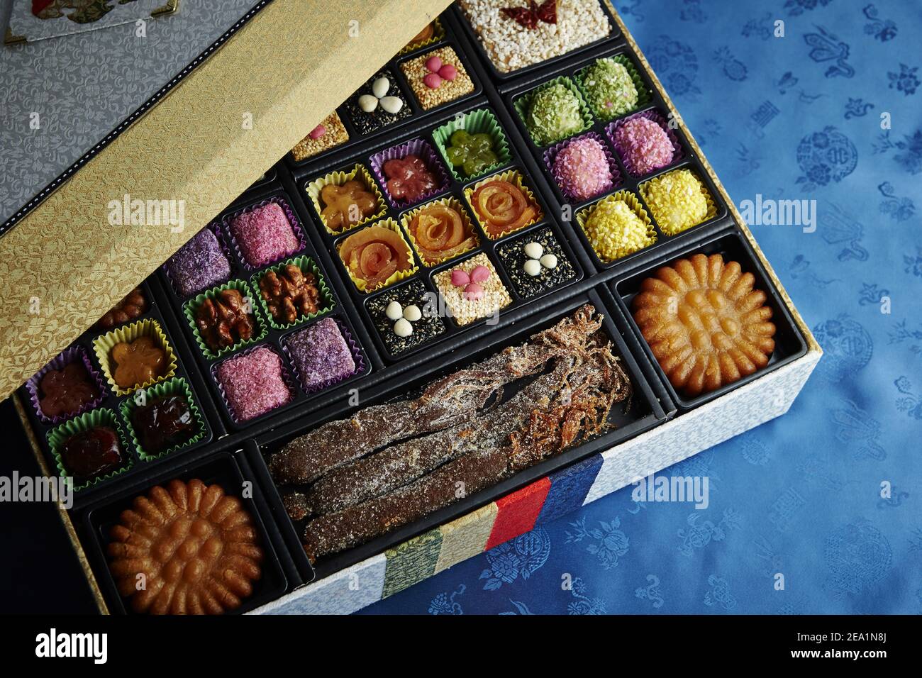 Korean traditional sweets hi-res stock photography and images - Alamy
