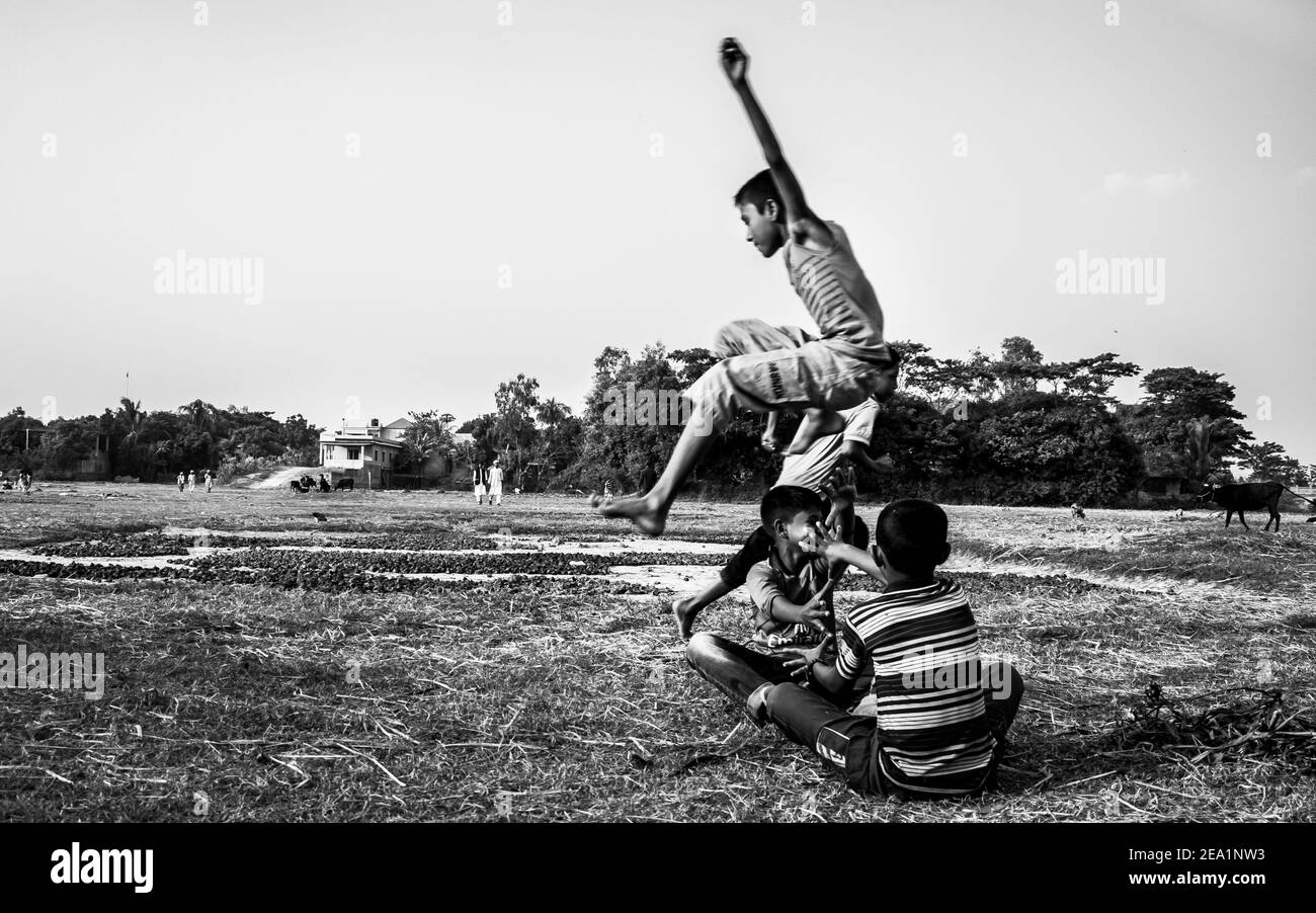 Bangladesh traditional game hi-res stock photography and images - Alamy