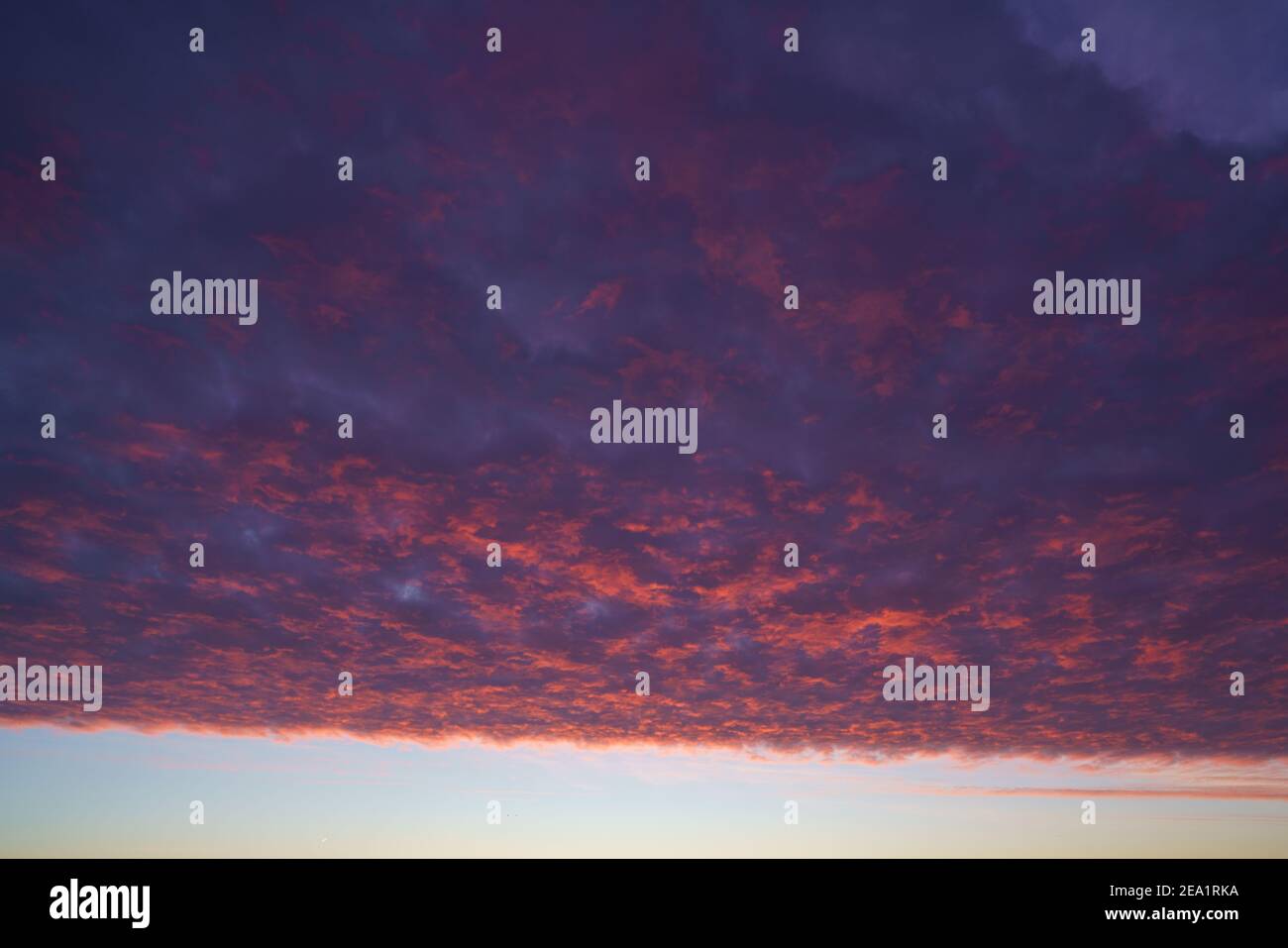 Sky replacements hi-res stock photography and images - Alamy