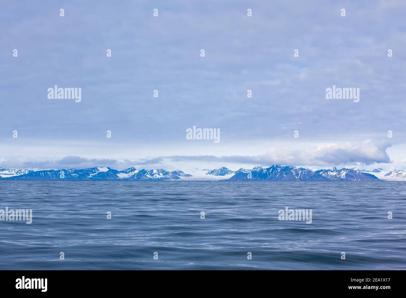 Norwaysvalbard scenery hi-res stock photography and images - Alamy