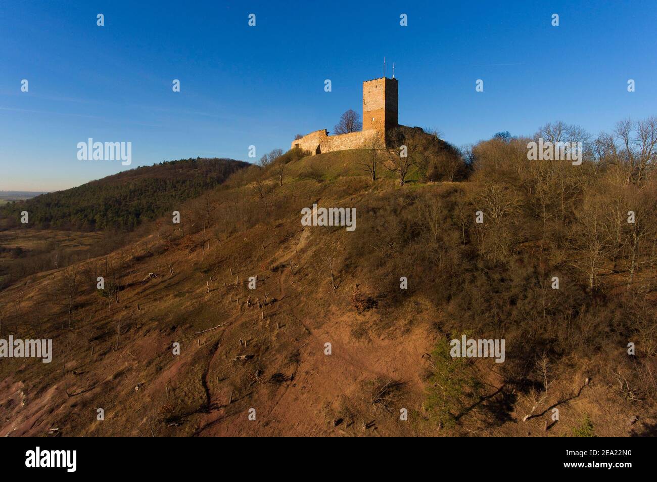 Gleichen castle ruin hi-res stock photography and images - Alamy