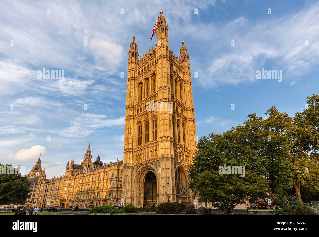Victoria Tower with Union Jack, Palace of Westminster, Westminster ...