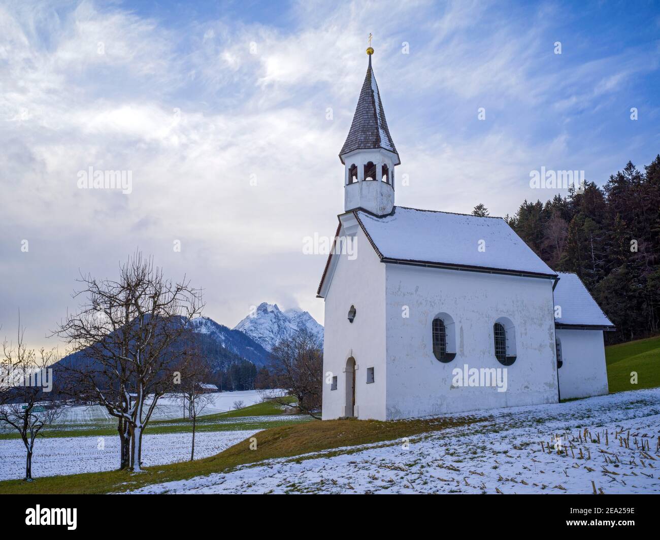 Vomperberg hi-res stock photography and images - Alamy