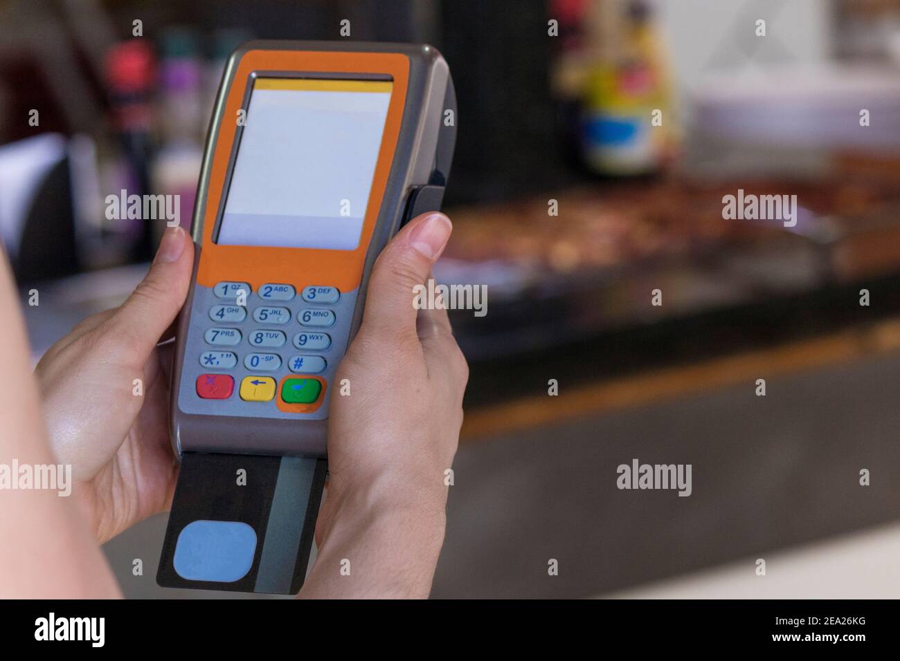 Swipe machine hi-res stock photography and images - Alamy