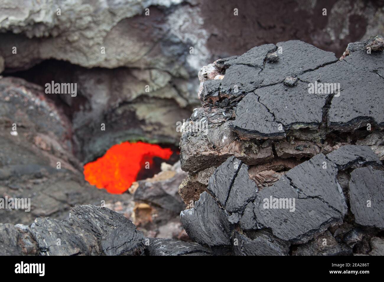 Volcanic eruptions in kamchatka hi-res stock photography and images - Alamy