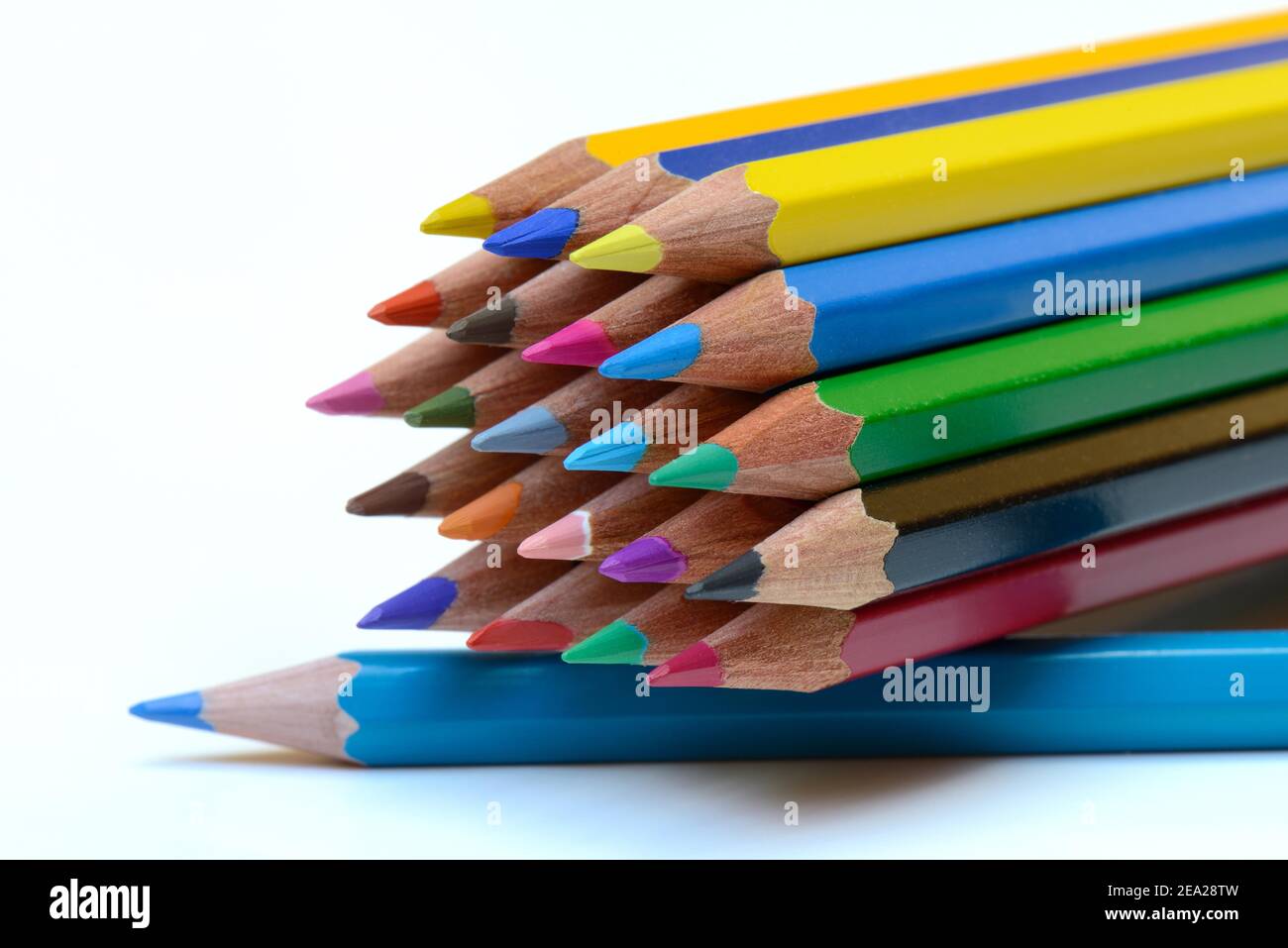 Coloured pencil crayon hi-res stock photography and images - Alamy