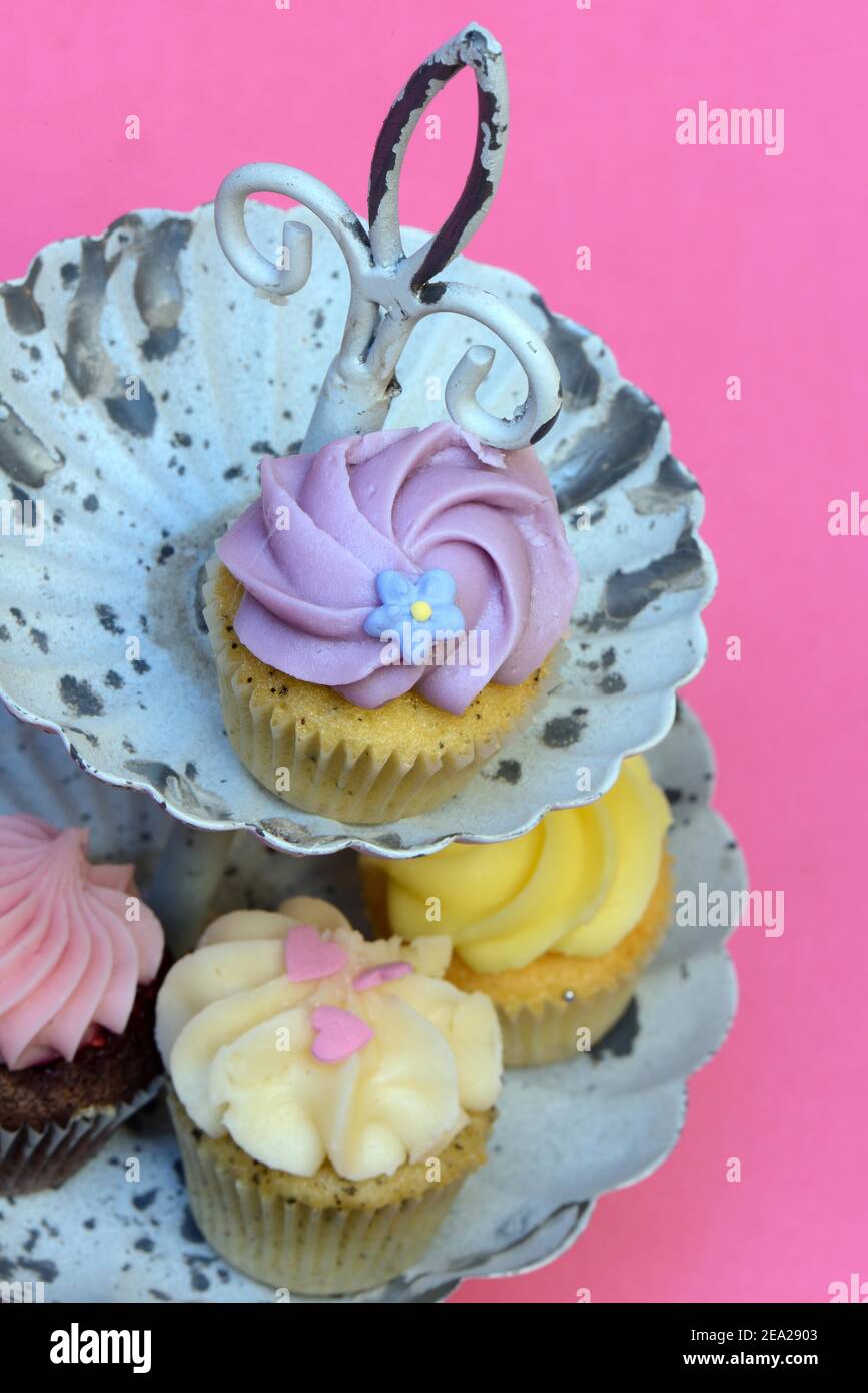 Mini cupcakes in a cake stand Stock Photo - Alamy
