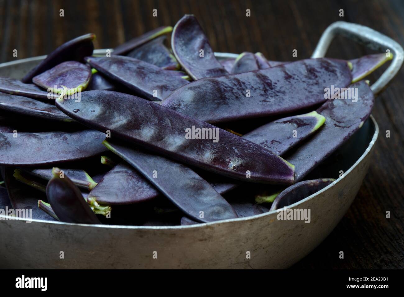 Sugar pod hi-res stock photography and images - Alamy