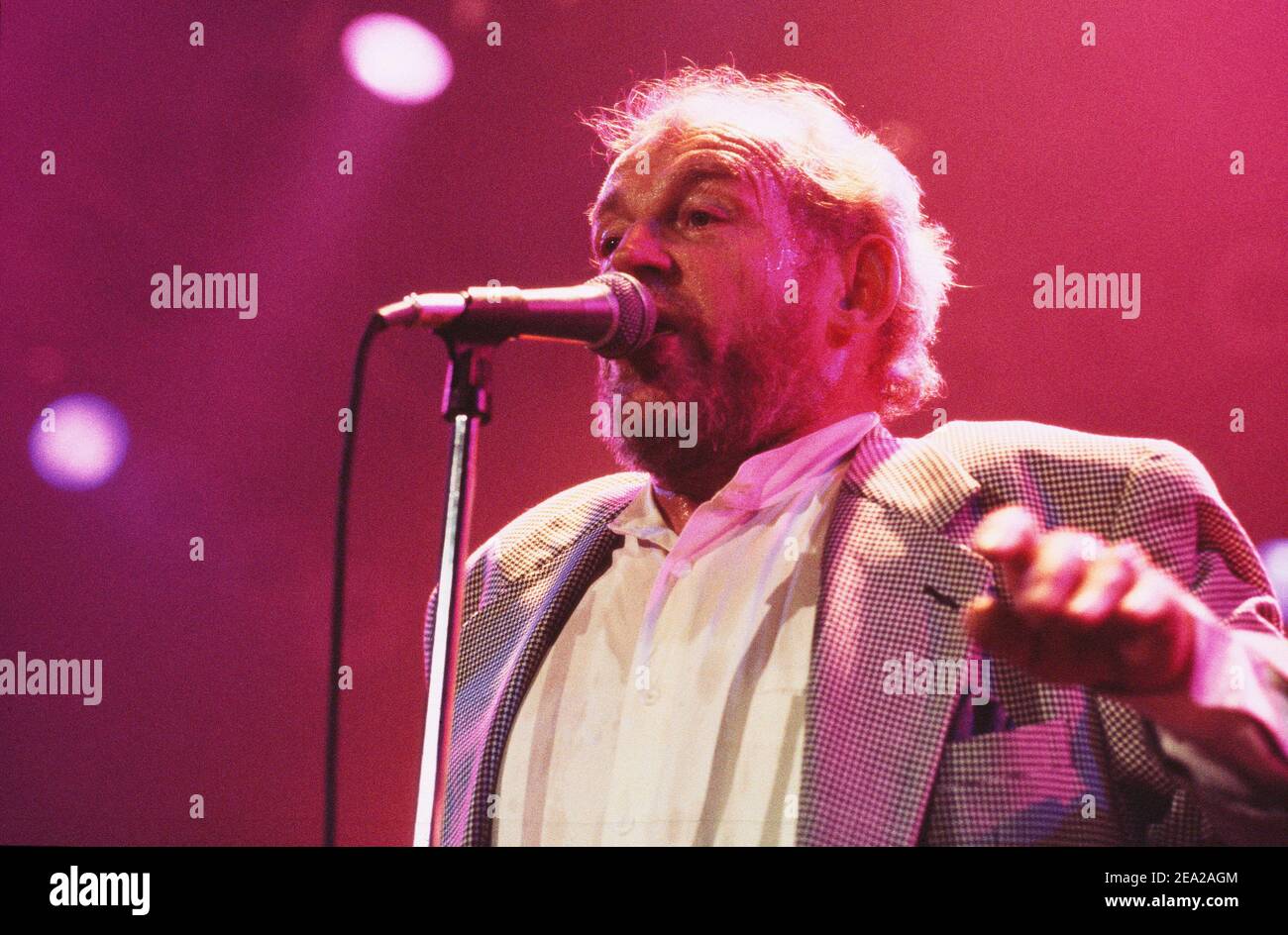Robert cocker hi-res stock photography and images - Alamy