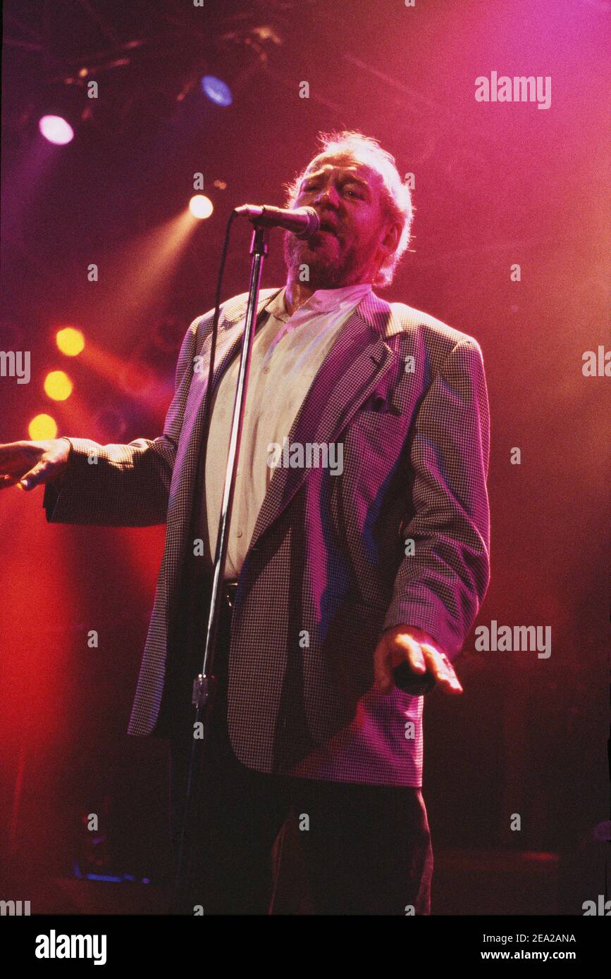 Joe Cocker in concert at The Forum in London, UK. 1st Sept 1994 Stock ...