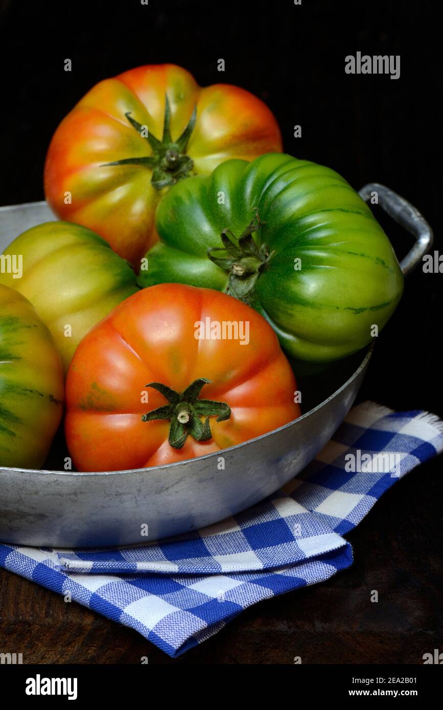 Tomato costoluto di parma hi-res stock photography and images - Alamy