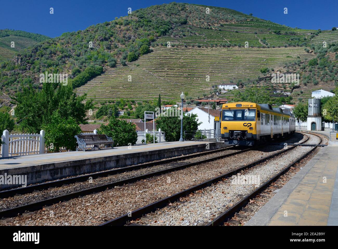 Pinhao station hi-res stock photography and images - Alamy