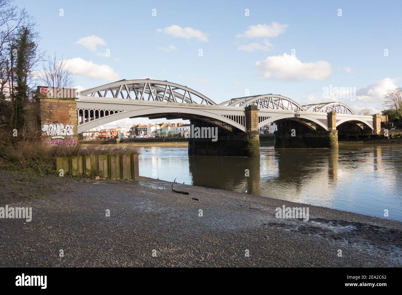 Bowstring arch truss bridge hi-res stock photography and images - Alamy