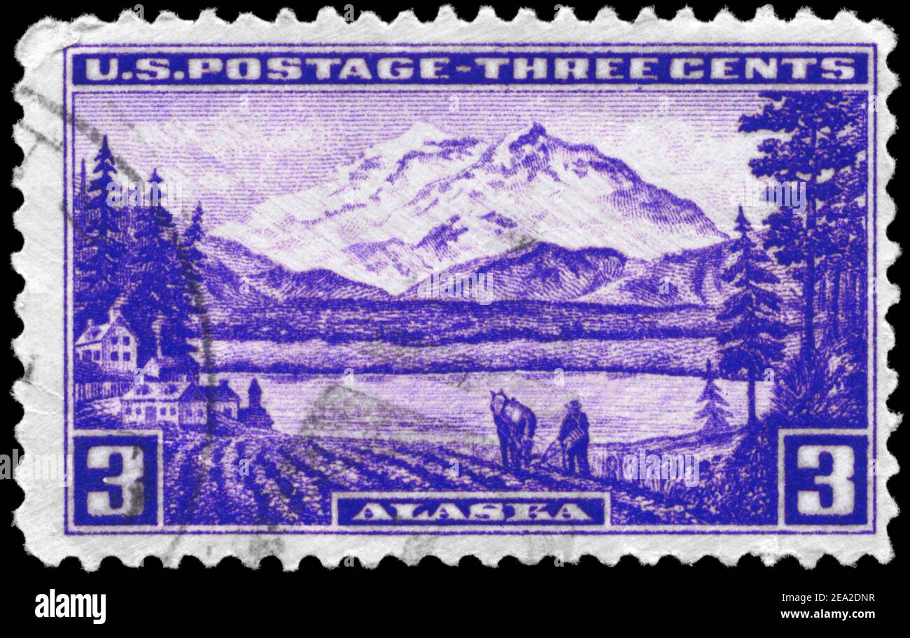 USA - CIRCA 1937: A Stamp printed in USA shows Landscape with Mount ...