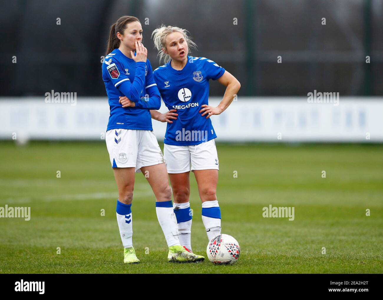 England womens isobel christiansen hi-res stock photography and images ...