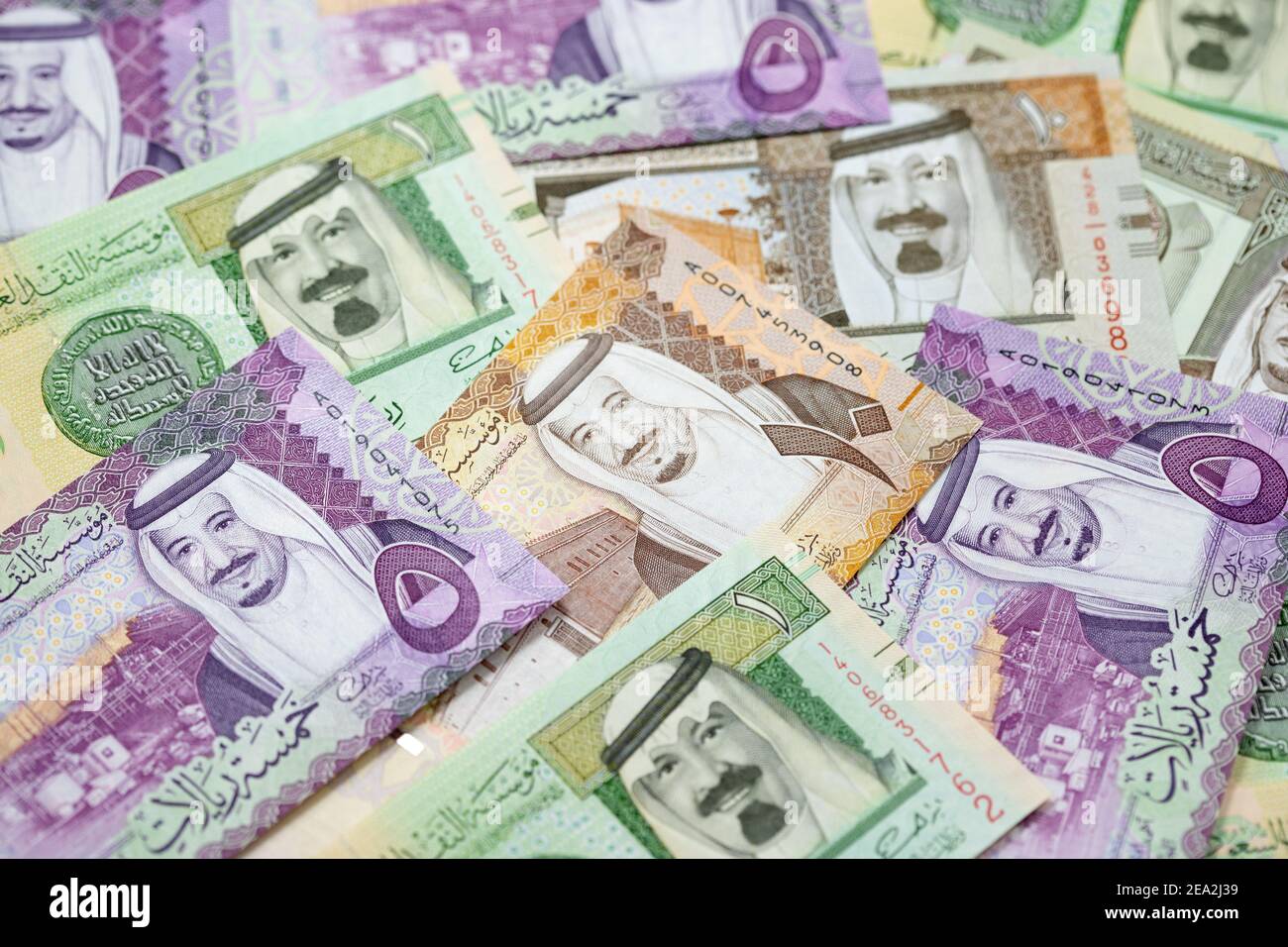 Collection of Saudi Arabia Riyal banknotes Stock Photo - Alamy