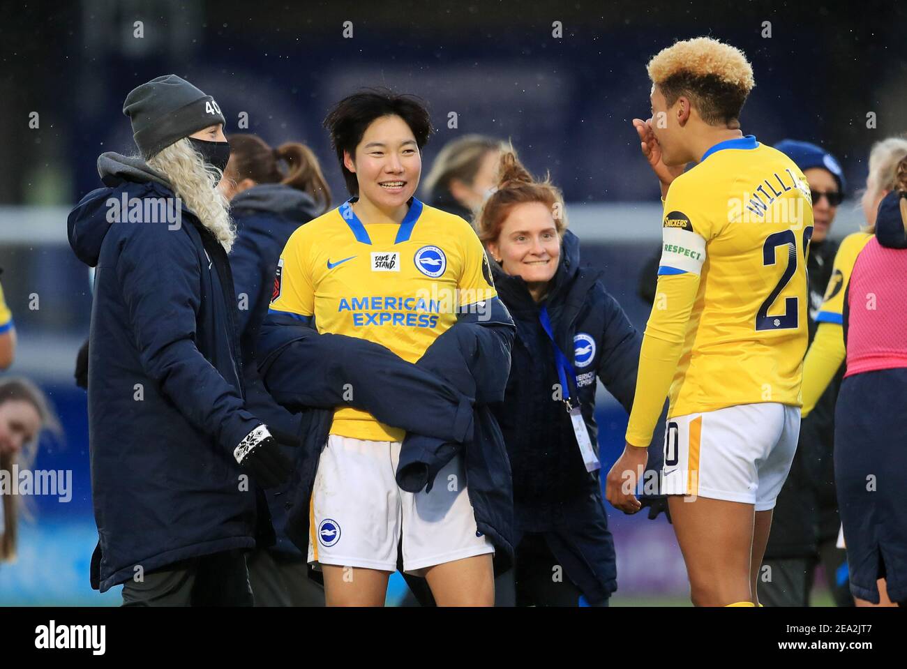 Hove albions lee geum min hi-res stock photography and images - Alamy